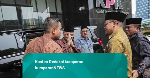 Foto: Menteri Haji dan Umrah Mochamad Irfan Yusuf Datangi KPK | kumparan.com